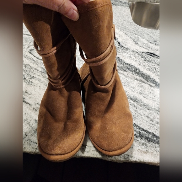 Emu | Shoes | Emu Boots | Poshmark